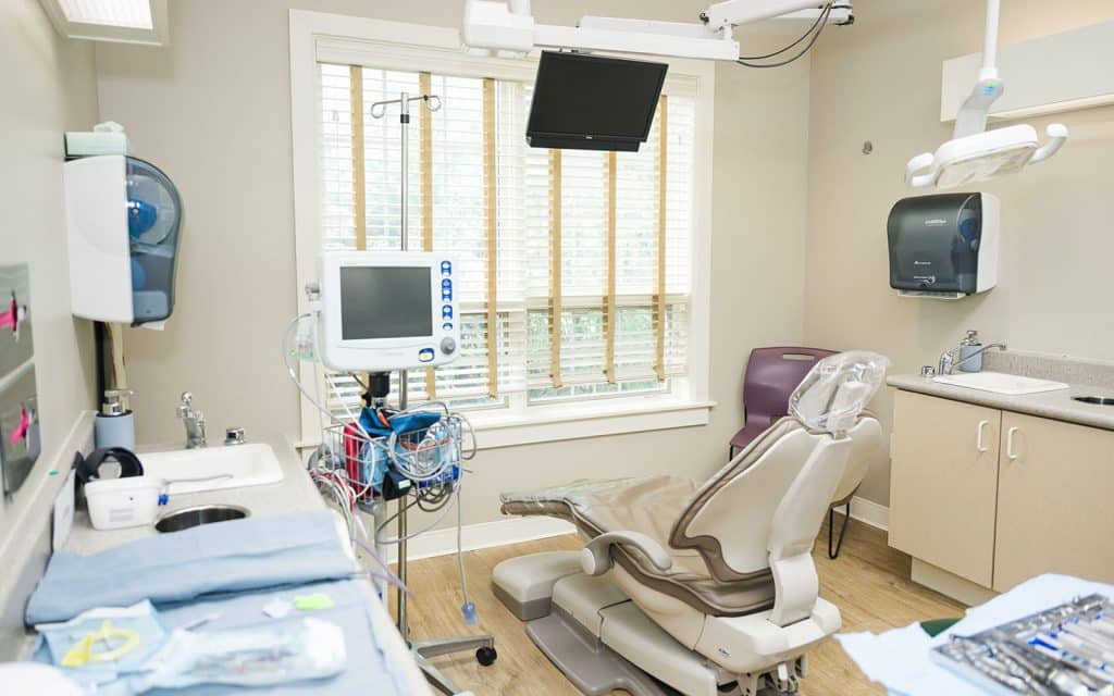 Pre-Prosthetic Surgery Bloomington, IL | PerioImplant Innovations
